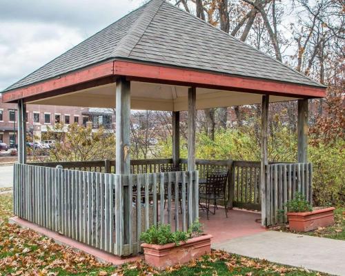 Birch Hill Suites Columbia - Columbia, MO