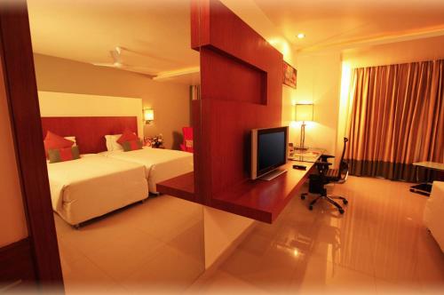 Hotel Inner Circle in Hyderabad - Room Deals, Photos & Reviews