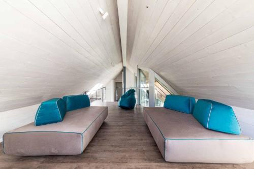 Stay Cooper L Guesthouse Zum Lowen - Merano