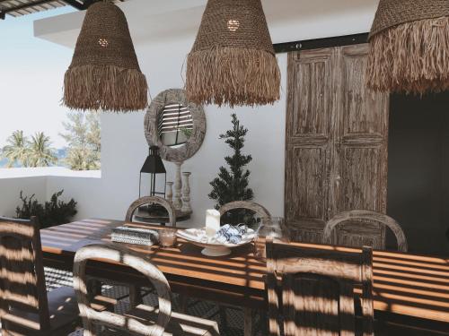 Villa Think Of Home - Khao Lak