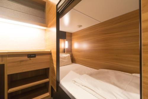20 Best Pod Hotels In Tokyo, Japan - Updated 2024 | Trip101