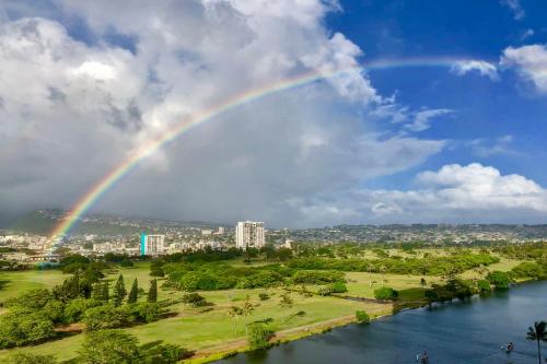 The Banyan Condos - Water Park, Kailua