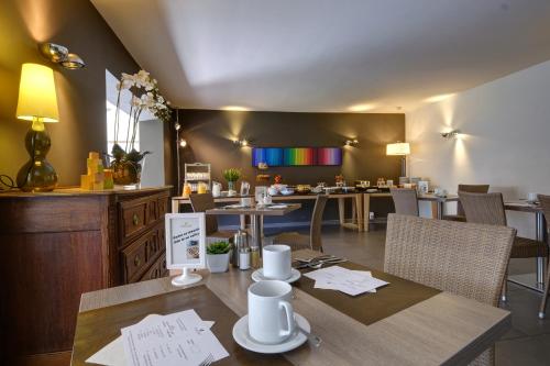 Le Côté Vert - Waterloo, Belgium - Updated 2026: Hotel prices and ...