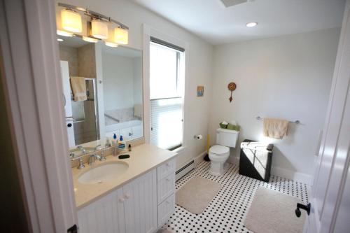 A Village Bed And Breakfast - Massachusetts
