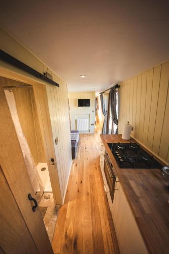 Avon Riverside Glamping - Cotswolds