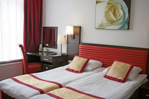Cheap Hotels in Amsterdam: Accommodation, Prices & Reviews ...