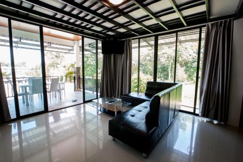 Blue Moon Design House - Ko Samet