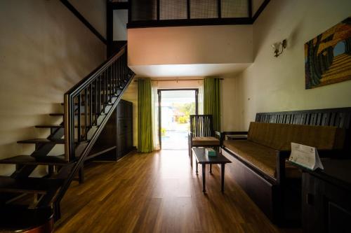 NIHARA RESORT AND SPA 𝗕𝗢𝗢𝗞 Cochin Resort