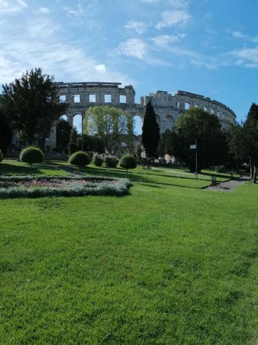 Studio Apartment Mila - Pula