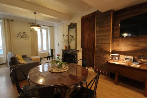 Gite Le Pied Du Geant - Local Securise Pour Les Velos - Tain-l'Hermitage