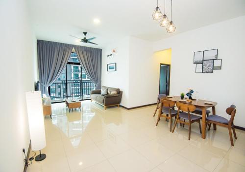 MOLEK REGENCY TAMAN MOLEK | - Venue Report