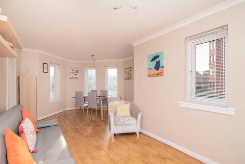 The Cluthar - Ground Floor West End City Centre Rockvilla Flat & Parking - Glasgow
