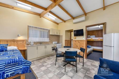 Millicent Hillview Caravan Park - South Australia