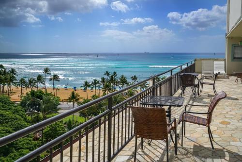 @ Marbella Lane Mountain View Studio, Steps From Wakiki Beach - Kailua, HI