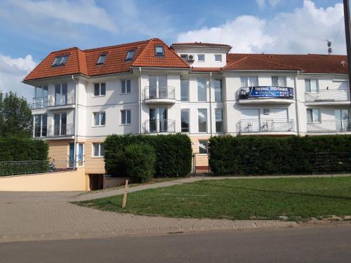 Thermal Lux Apartman - Hajdúszoboszló