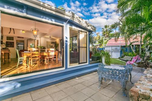 Shirley Blue - Byron Bay