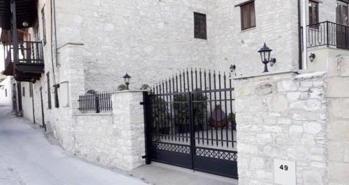 Omodos Maria's Apartments - Омодос