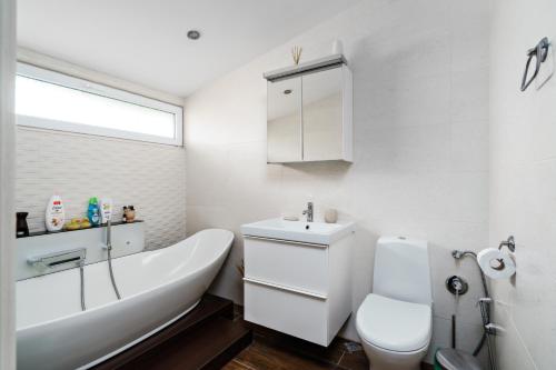3bdr The Hadjis - City Center Flat - Sofía