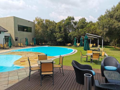 Umuzi Lodge in Secunda, South Africa - reviews, prices | Planet of Hotels
