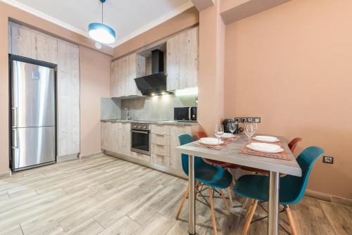 Stylish Luxury Apartment Near Acropolis At Neos Kosmos Metro Station - Athens
