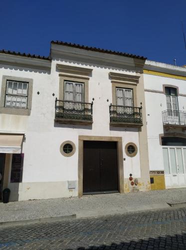 Casa Da Lagoa Guest House - Évora