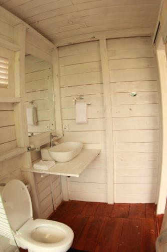 The HideoutElla Wood Cabins - Ella, Sri Lanka - Updated 2026: Prices ...