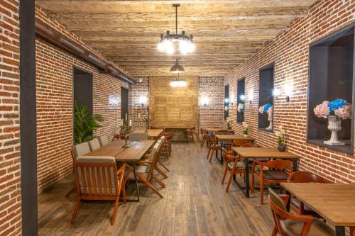 Royal Inn | Georgia, United States - Venue Report