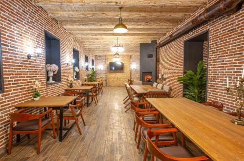 Royal Inn | Georgia, United States - Venue Report