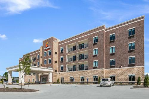 Comfort Suites Marysville Columbus - Northwest in Marysville from $122