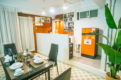 Moon House - Chiang Mai