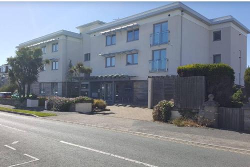 South Fistral Seaview 2-bed Apartment - Crantock Beach