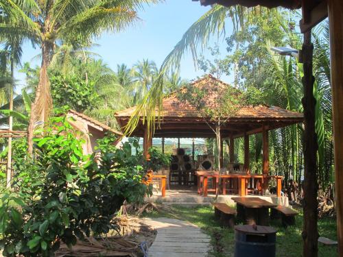 Homestay Xom Dua Nuoc - Bến Tre