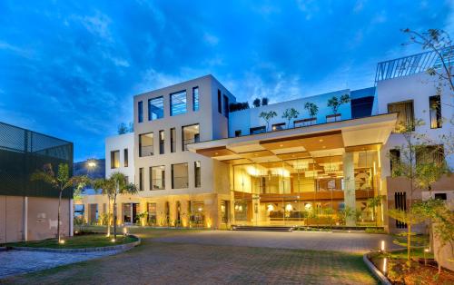 Hotel Divine Fort - Palani