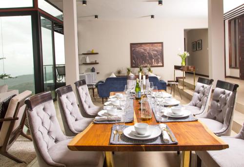 Elegantly designed, 4-bed villa in Champagne Ridge in Kajiado, Kenya ...