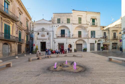 Da Noi. Nella Citta Dell'acqua E Della Pietra. - Pouilles