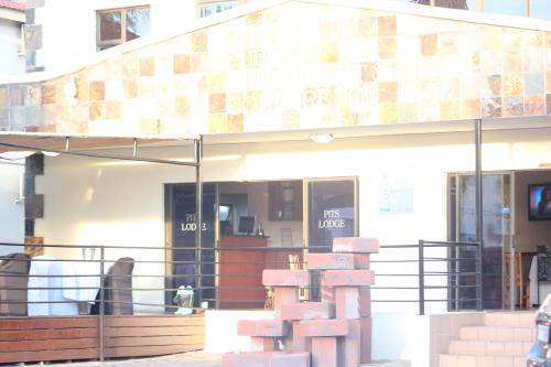 Pits Lodge in Polokwane, South Africa - reviews, prices | Planet of Hotels