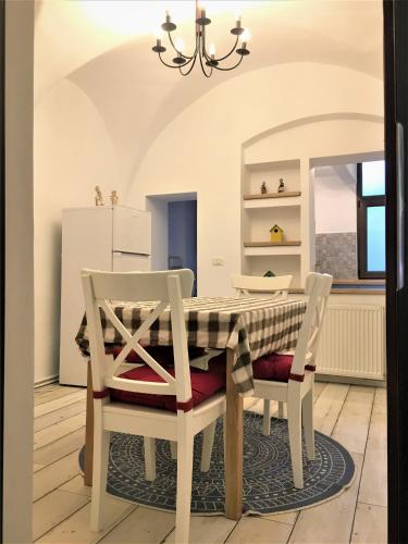 White Wolf Apartment - Brașov