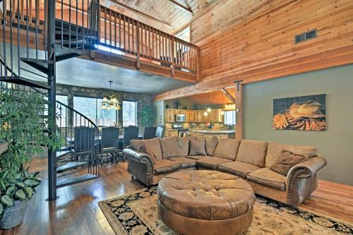 Flagstaff Cabin On 5 Acres W/ Fireplace & Fire Pit - Flagstaff, AZ