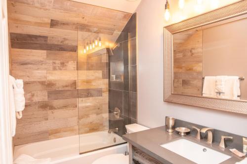 6 Chamonix Lane Townhouse - Vail, CO