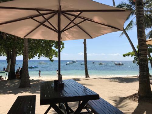 Pyramid Beach Resort - the Philippines | Best Prices 2024 | Guide to ...