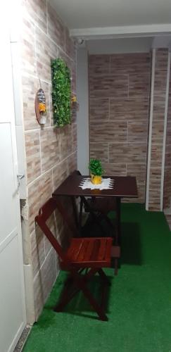 Quarto Com Suite Para Mulheres - Copacabana