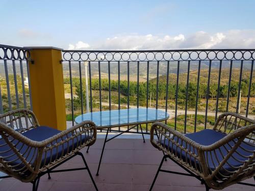 Cozy Apartment In Algarve West Coast - Aljezur (2 Min Da Praia Monte Clerigo) - Aljezur