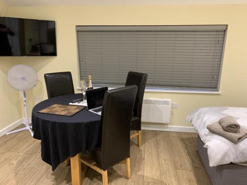Southernwood - Garden Lodge 12 - Didcot