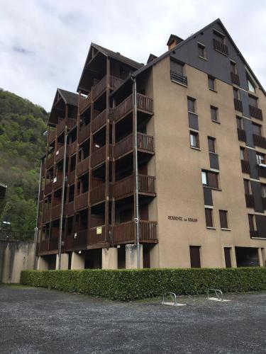 Duplex T2 Cabine Aux Pieds Du Telecabine Avec Parking - Bagnères-de-Luchon