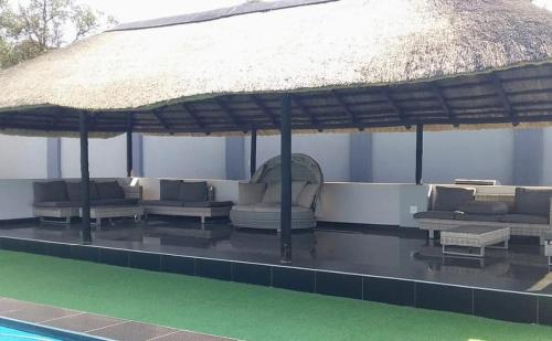 Louisville Guest Lodge in Midrand, South Africa - reviews, price from ...