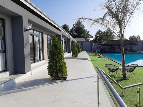 Louisville Guest Lodge in Midrand, South Africa - reviews, price from ...