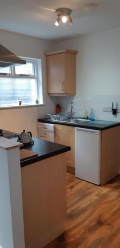 Ballycastle Town Centre Apartment - Ballycastle
