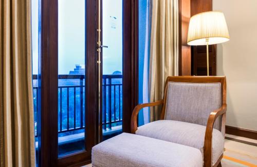 Chatrium Hotel Royal Lake Yangon - Yangon, Myanmar - Updated 2026 ...