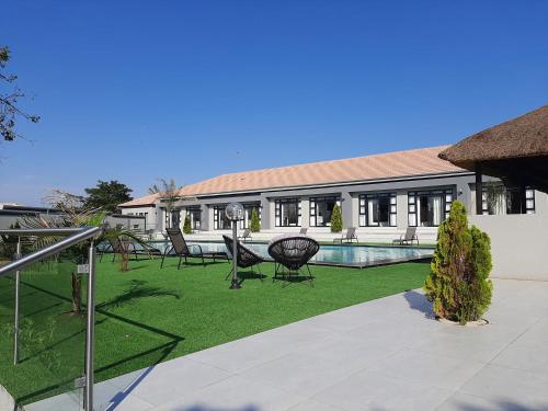 Louisville Guest Lodge in Midrand, South Africa - reviews, price from ...