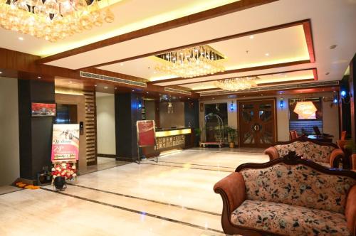 Hotel Pinnacle Gate in Varanasi | 2024 Updated prices, deals - Klook ...